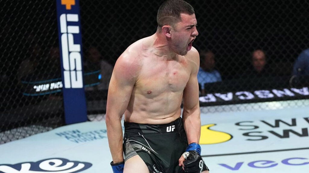 UFC Fight Night Betting Preview: Live Odds, 2 Parlays, and Our Best Bet