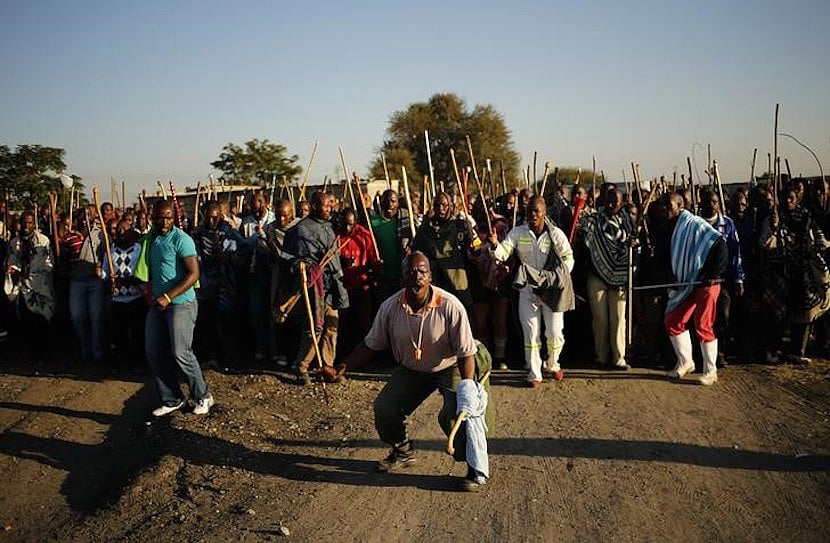 Thousands protest outside ANC’s HQ – jobless demanding their turn at trough