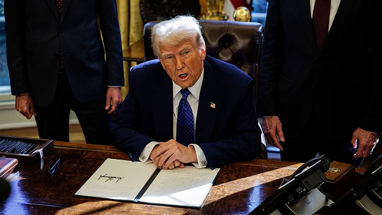 🔒 Trump’s foreign aid cuts shake NGOs and philanthropists