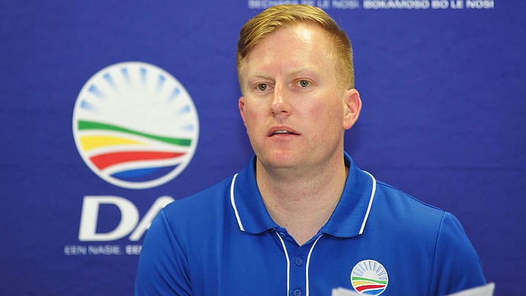 Macpherson suspends EPWP funds to FS municipality over alleged abuse