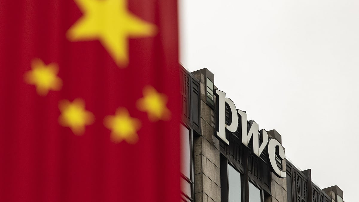 🔒 FT: PwC to parachute in UK partner to run scandal-hit China business