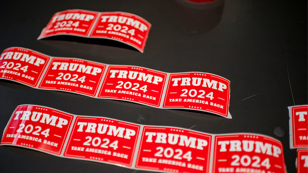 🔒 FT: Trump closes in on election victory after winning southern ...