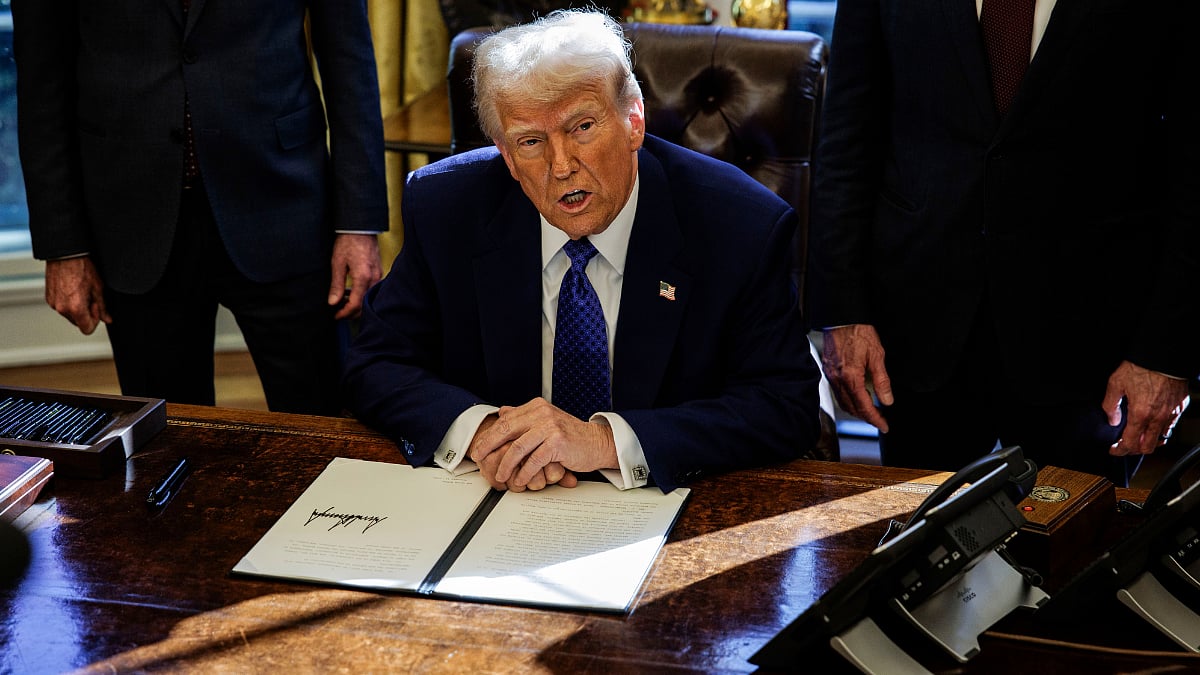 🔒 RW Johnson: Trump's power play - A legacy of overreach and global ...