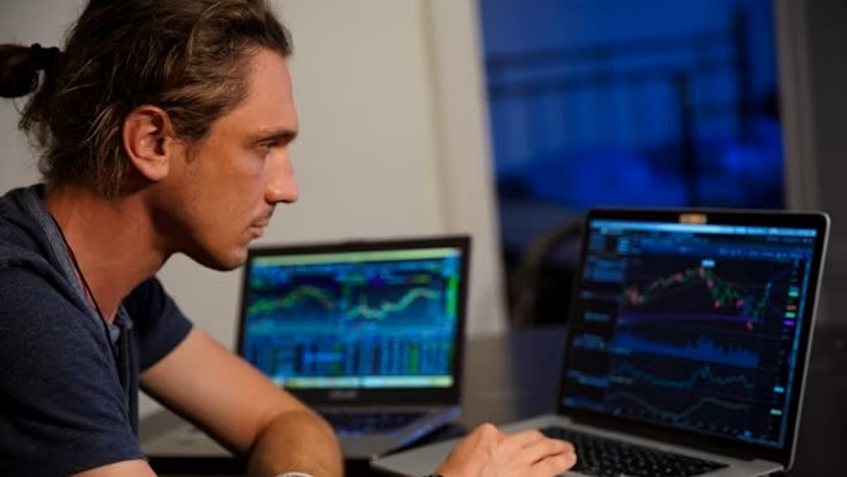 Top Stock Picks For 2025: Jefferies To HSBC, Analysts Name Their ...