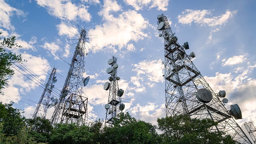 Telecom Spectrum In 6-Ghz Band Key To Avoid 5G Radio Wave Crunch ...