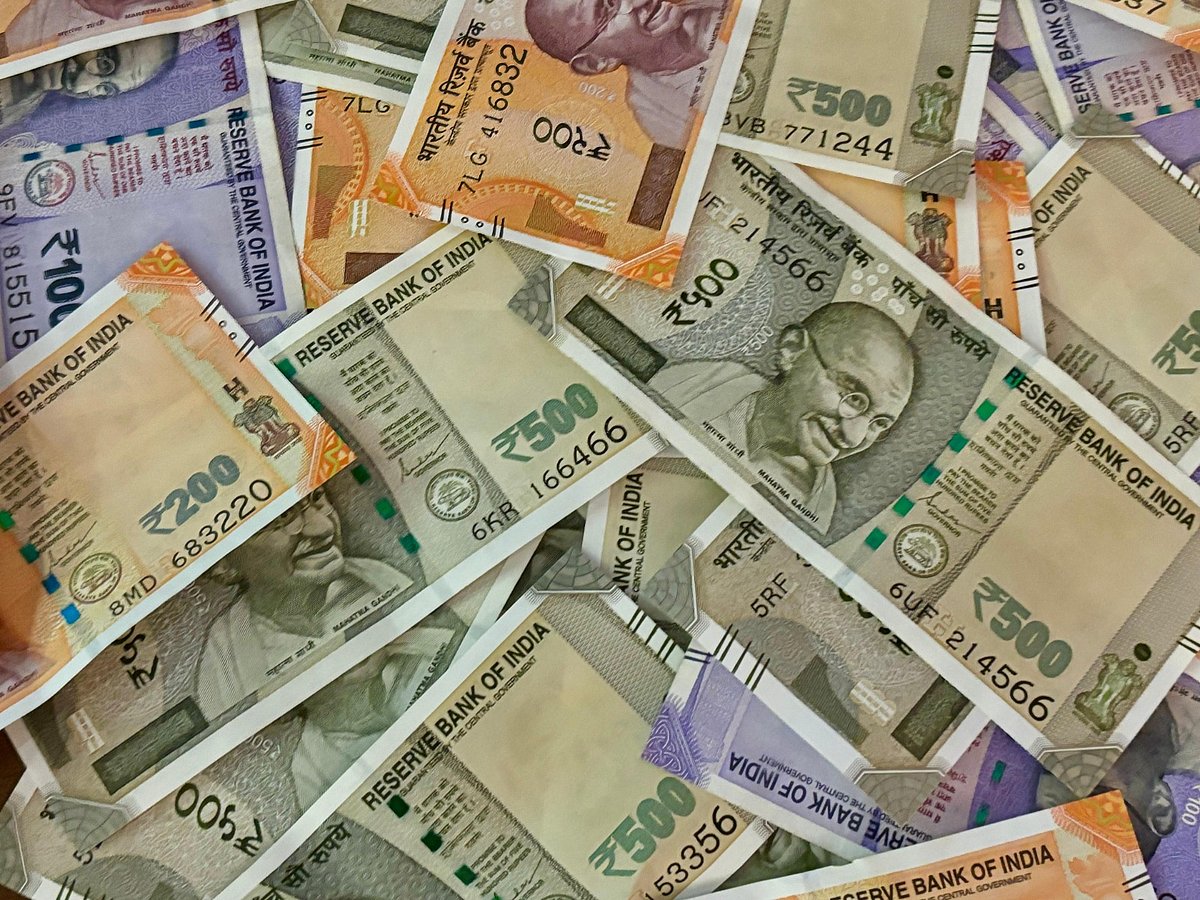 Rs 5,000 SIP Vs Rs 5 Lakh Lump Sum: Which One Is Better For Making Rs ...