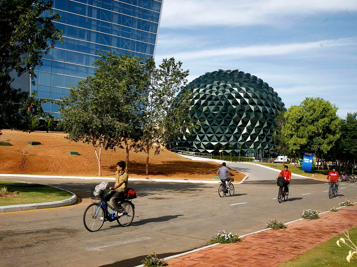 Infosys Growth: Infosys Eyes Acquisitions, Charts A Three-Year Roadmap ...