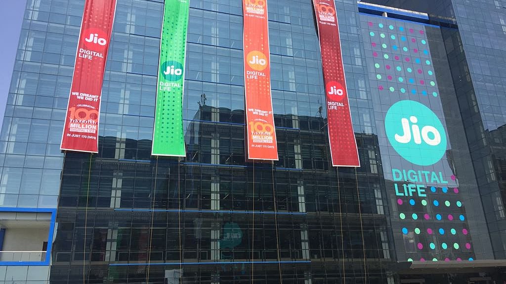 Jio Prepaid Recharge Plans And Offers: October 2024