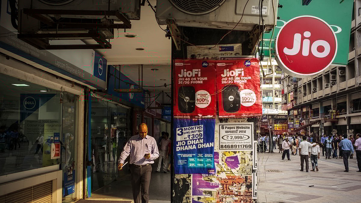 Reliance Jio Seeks Ccis Nod For Spectrum Sharing With Reliance Communications