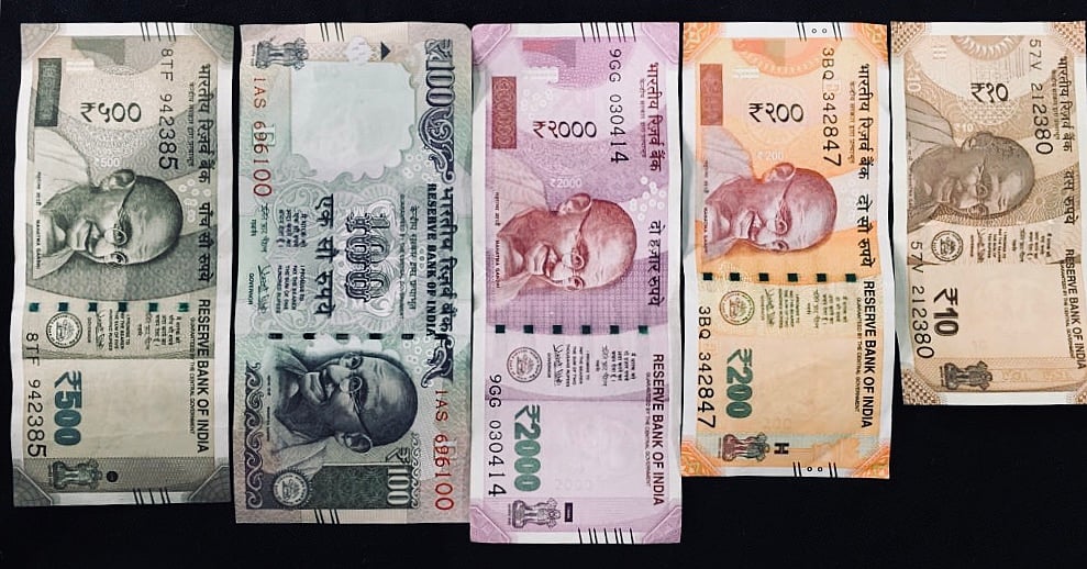 The Many Shapes And Sizes Of Indian Currency Notes