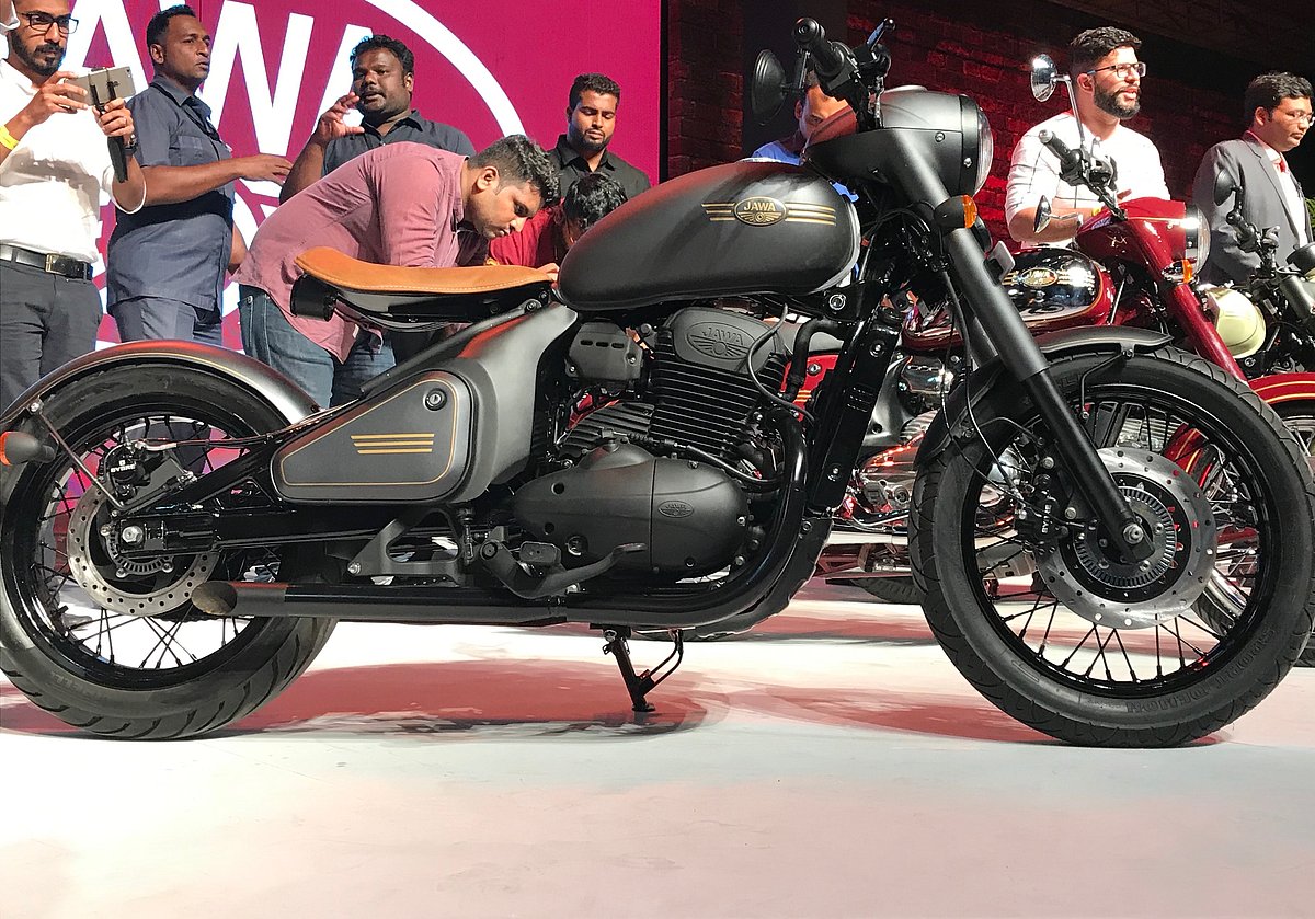 Jawa: Anand Mahindra Brings Back Iconic Jawa Motorcycles To India: In ...