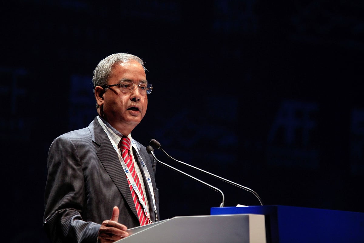 Max Healthcare Revamps Board, Brings In Former SEBI Chairman UK Sinha ...