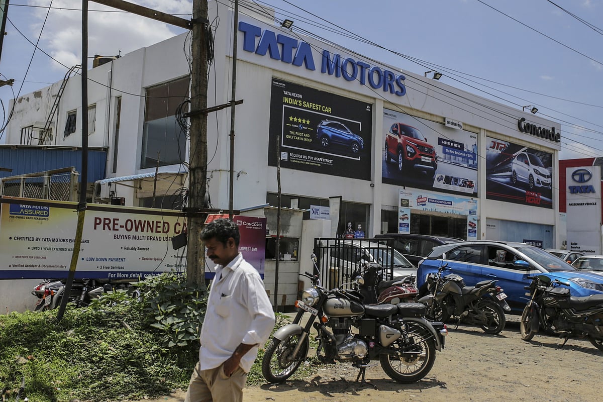 Tata Motors To Add Another 100 Sales Outlets For Passenger Vehicles ...