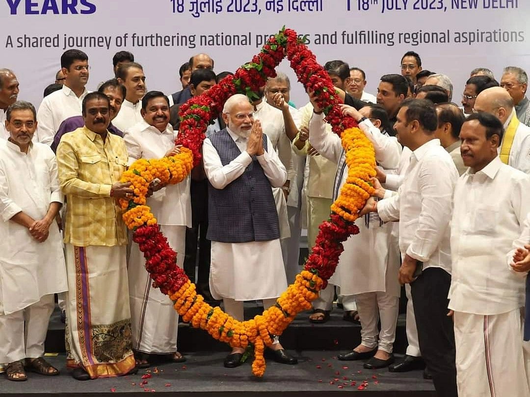 NDA Parties Repose Faith In Modi, Resolve To Contest 2024 Polls Under ...
