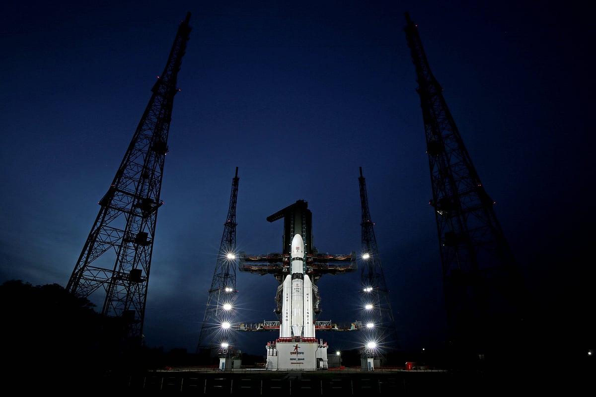 ISRO Tweets As Russia's Roscosmos Successfully Launches Luna-25 Lunar ...