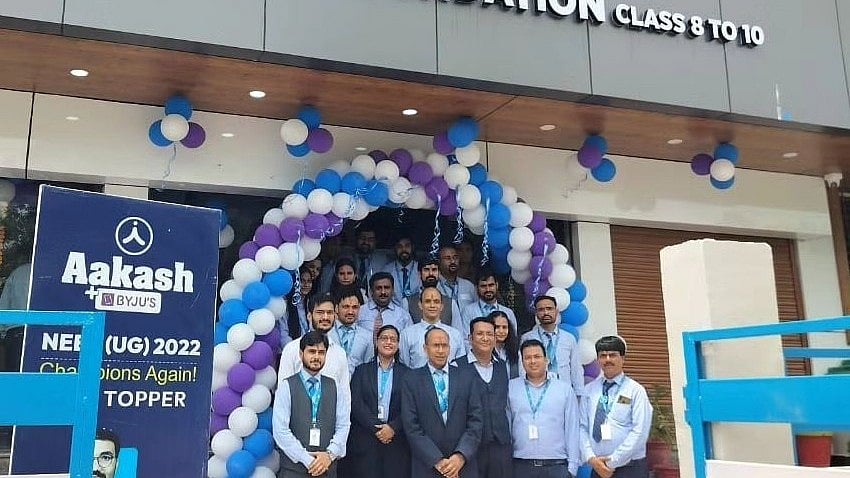 Byju's Aakash Posts Rs 1,400 Crore Topline In FY22; Profit Up 80%