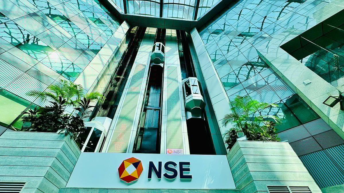 Stock Market Live: Nifty, Sensex Falls Over 1% As RIL, Bajaj Finance ...