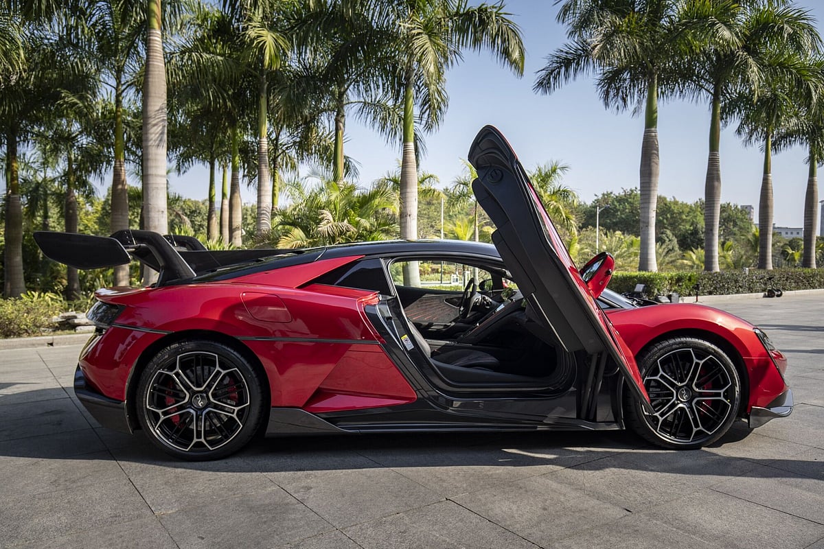 BYD’s New $233,450 EV Supercar to Rival Ferrari, Lamborghini