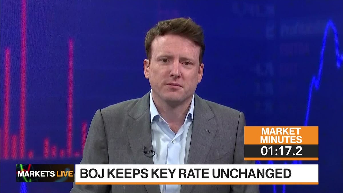 US Futures Gain, Powered by Alphabet, Microsoft: Markets Wrap