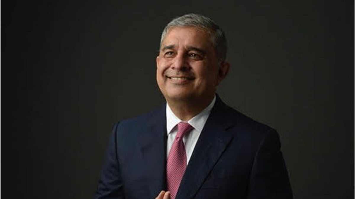 Axis Bank Reappoints Amitabh Chaudhry As CEO