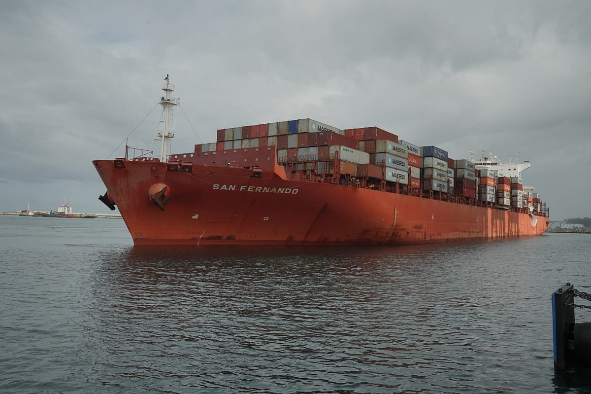 Vizhinjam International Port Receives Its First Container Vessel ...