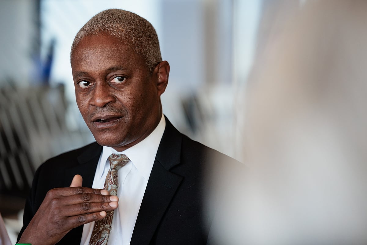 Fed’s Bostic Says More Data Needed, Rate Cut Likely by Year-End