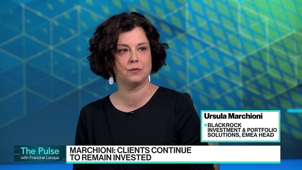 Stocks Slip as Traders Brace for September Swings: Markets Wrap