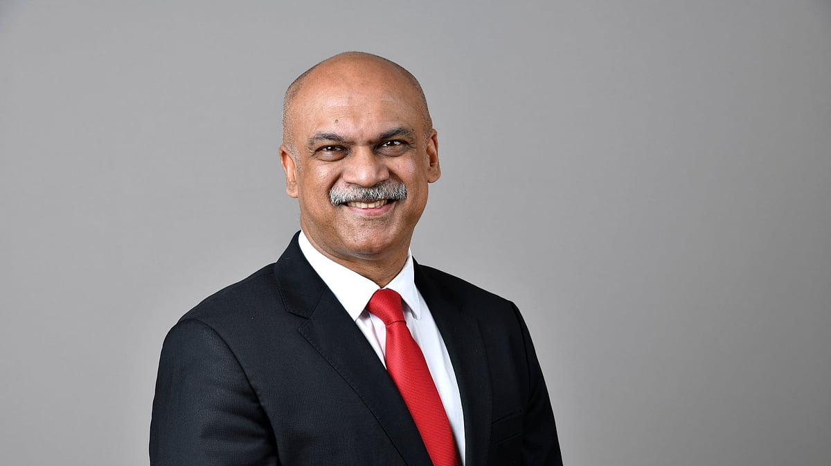 Investors' Money Moving To Underperforming Sectors Like IT, FMCG ...