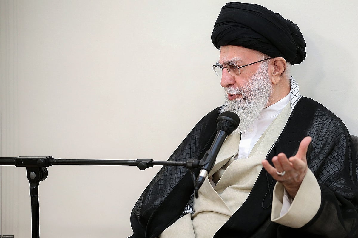 Khamenei Reportedly Plans Escape To Moscow If Islamic Revolutionary ...