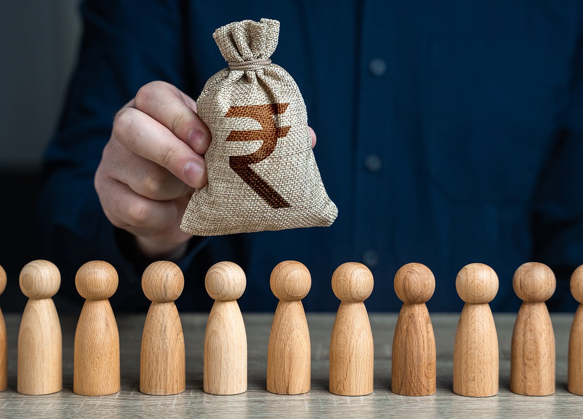 8th Pay Commission: Fitment Factor 2.0 Demand Can Be On Cards — Check ...
