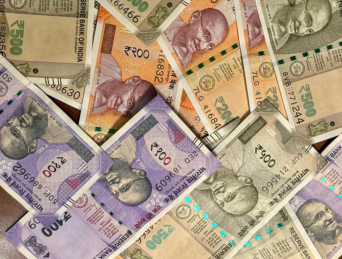 Telangana, UP And Kerala Firms Eye Rs 22,000-Crore Via Bonds — Exclusive