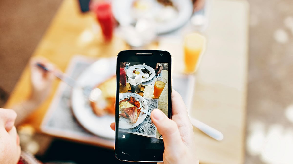 Ola Latest To Enter 10-Minute Food Delivery Race With Ola Dash