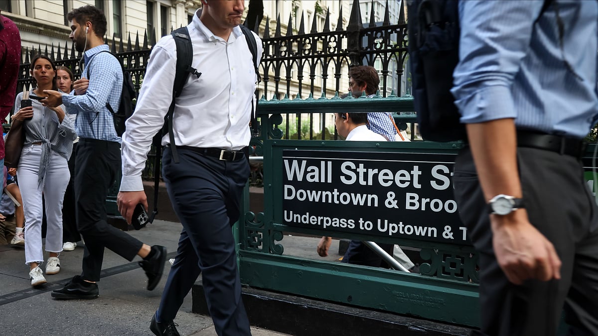 US Job Openings Fall To 7.44 Million After Back-to-Back Jumps