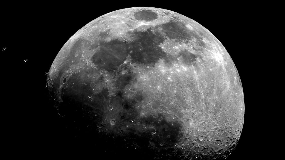 NASA Announces Plans To Build A Moon Base And Musk Is Ecstatic