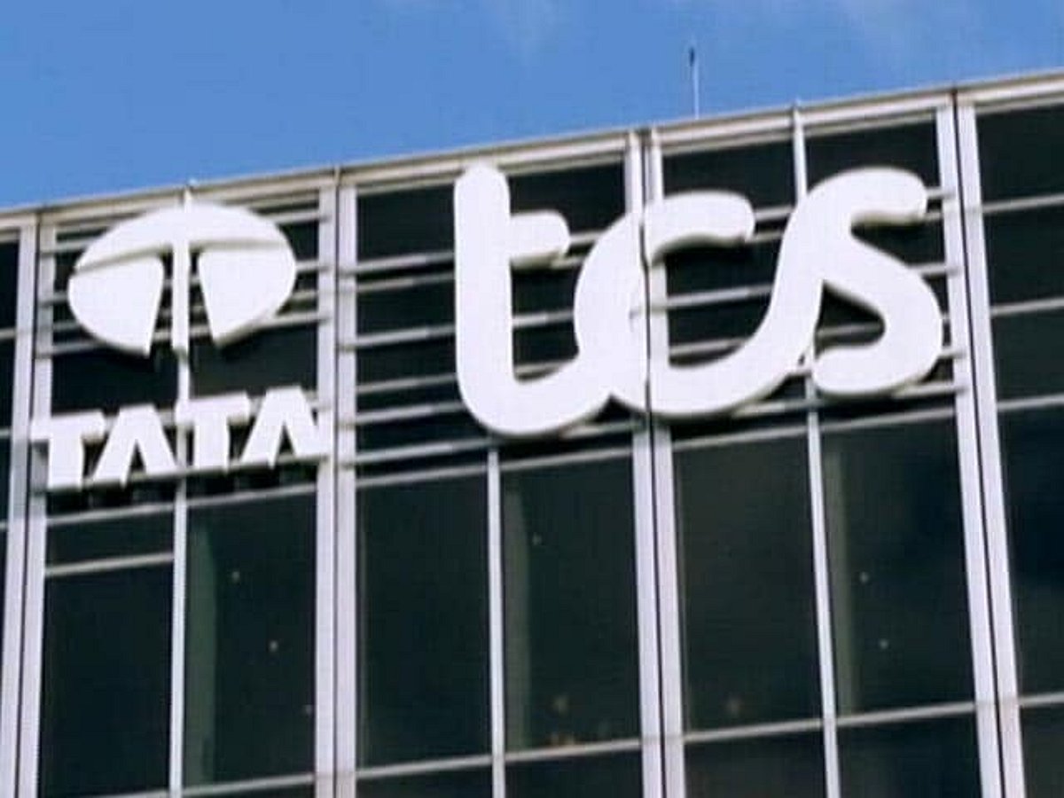 TCS Signs Multi-Year Contract With Large US Company