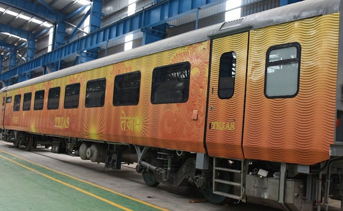 IRCTC Indian Railways New Tejas Express To Run On This Route: Features ...