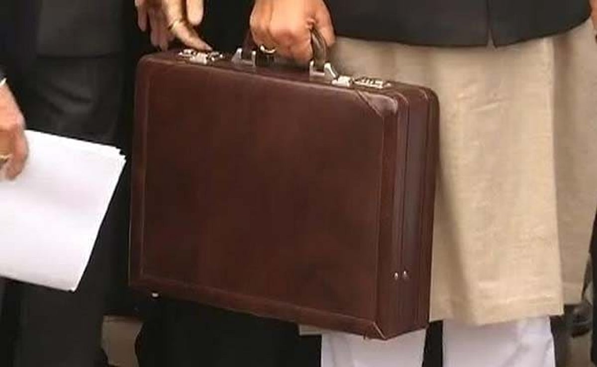Budget 2019: History, Significance, Components Of Budget Briefcase ...