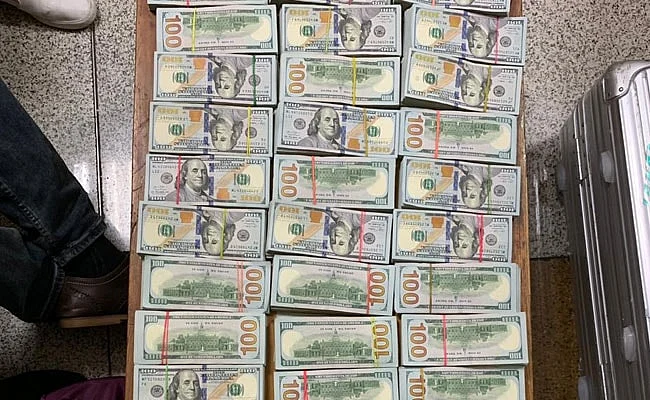 19 million dollars in rupees store