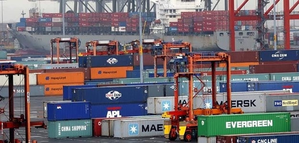 US Trade Deficit Hits 10-Year High In 2018