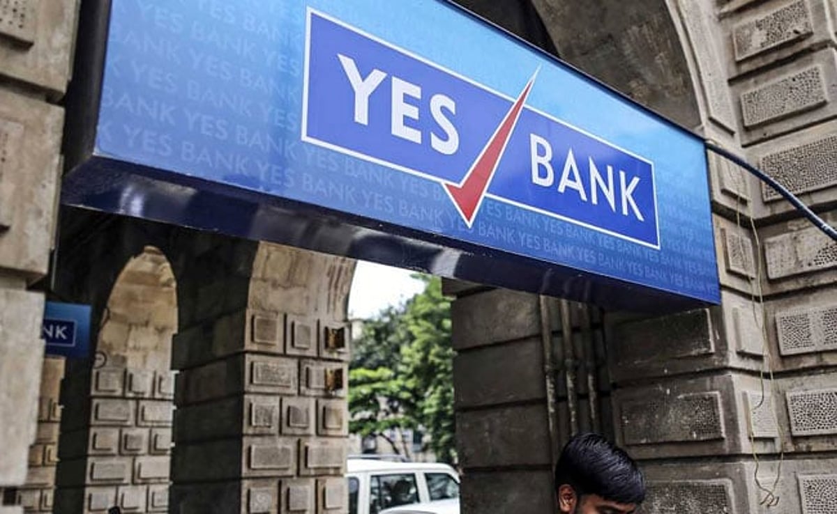 Yes Bank Shares Plummet After Chairman Ashok Chawla Resigns