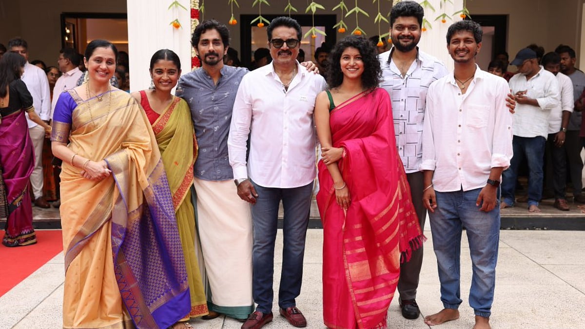 Siddharth's next with Sri Ganesh goes on floors