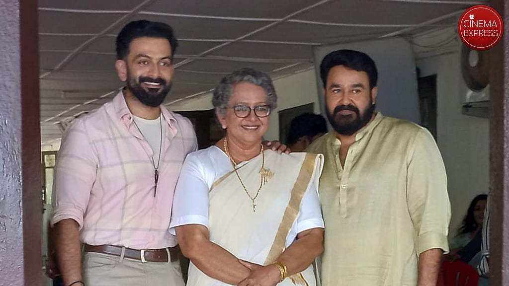 Mallika Sukumaran defends Prithviraj amid L2: Empuraan row: 'Mohanlal ...