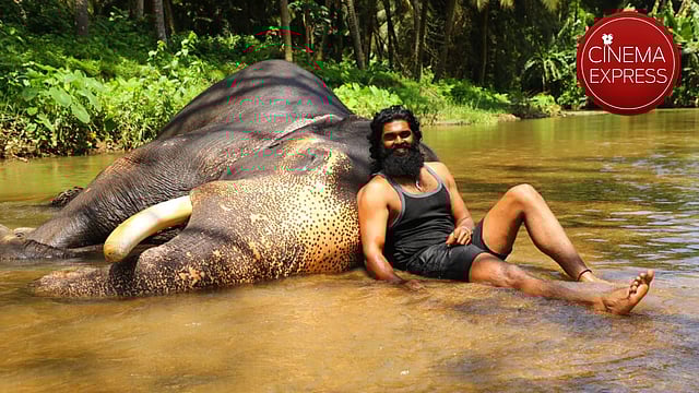 Padai Thalaivan Movie Review: Shanmugapandian shines in this film that ...