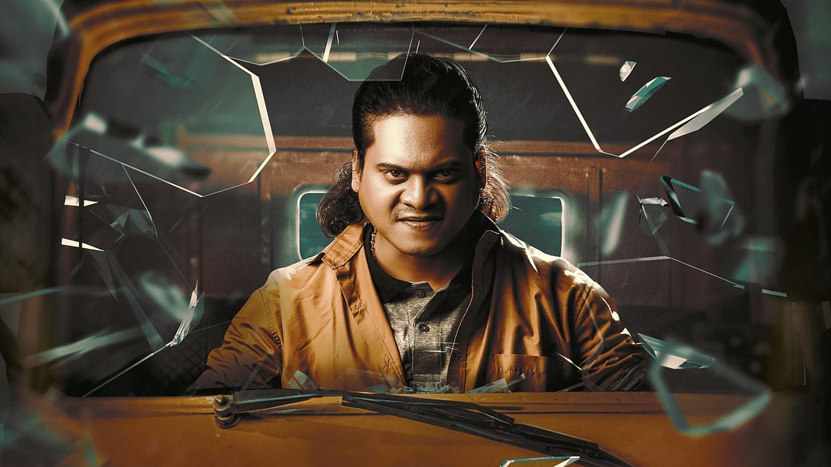 Pugazh plays an aspiring filmmaker in his next, titled Four Signal