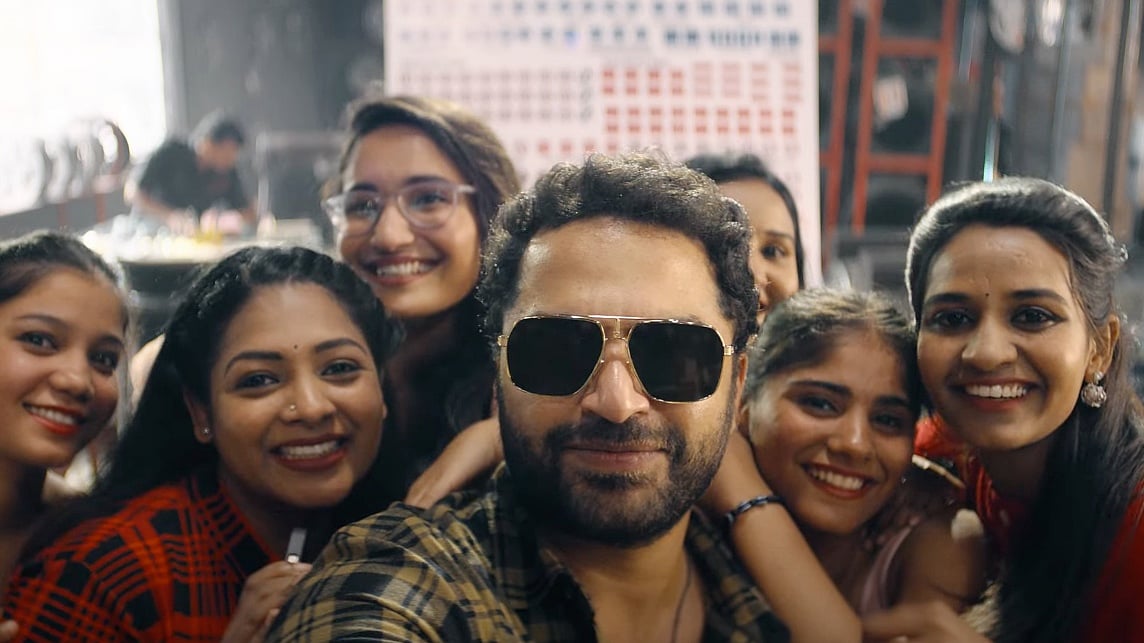 ‘I hate you my daddy’ is a lively jingle from Mechanic Rocky