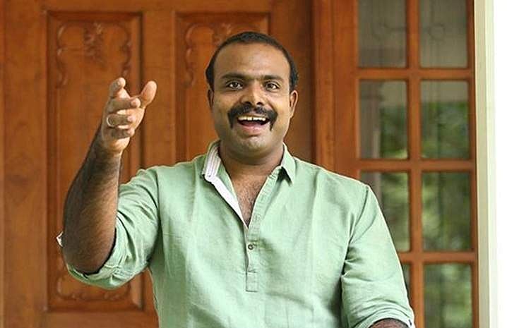 Chemban Vinod Jose's Aanaya Pokkiya Paapaan stars rolling
