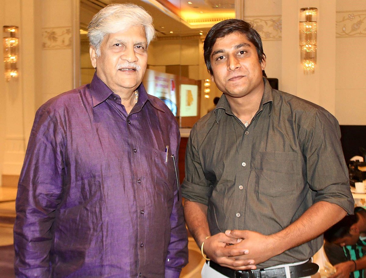 Rajendra Singh Babu to make a Kannada-Chinese bilingual