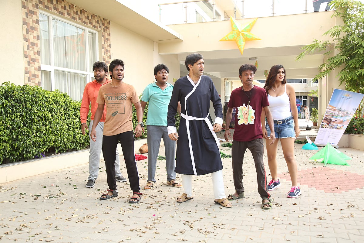 Zombie Movie Review: Yogi Babu, Gopi, Sudhakar, Yashika Aannand