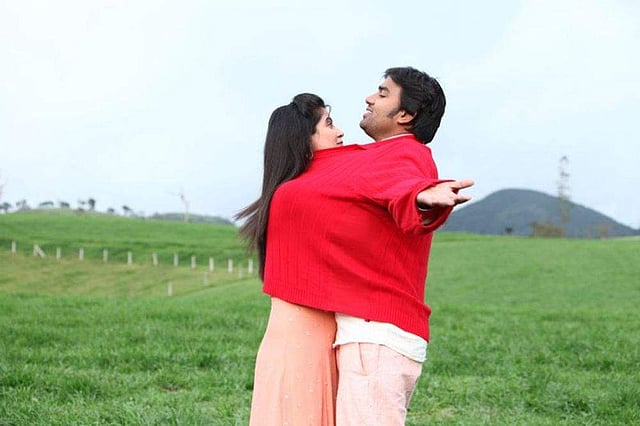 10 Years of Thamizh Padam: 30 iconic Tamil movie scenes that the ...
