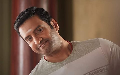 Sabhaapathy Movie Review: Santhanam’s latest hero exercise is another ...